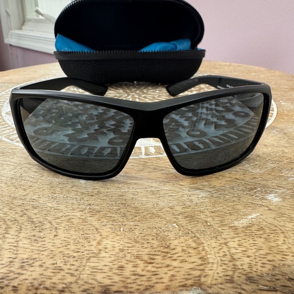 Costa | Accessories | Costa Del Mar Cat Cay Sunglasses Matte Black Gray ...